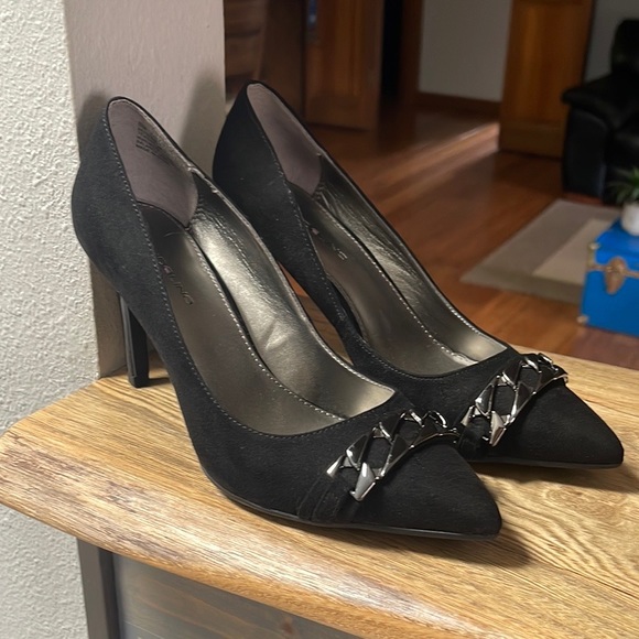 Bandolino | Shoes | New Bandolini Chain Link Heels | Poshmark